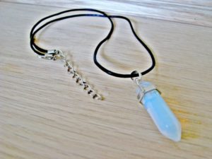 15 Best Crystals for Astral Projection [Attain Astral Body] - Crystalopedia